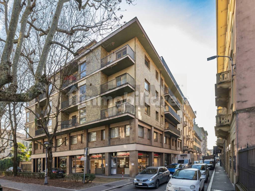 Vendita Appartamento Varese. Quadrilocale in via Cavour 44. Ottimo ...