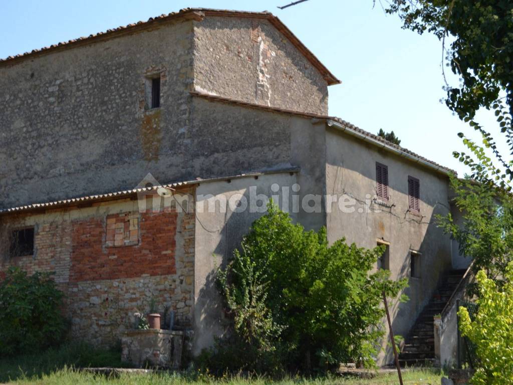 Vendita Casale in Strada Provinciale di Trestina Tratto 1 Città di ...