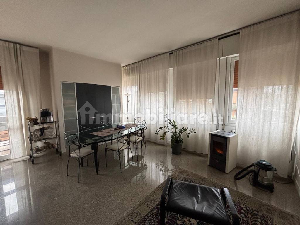 Vendita Appartamento in via Ferrara. Carpi. Buono stato, primo piano ...