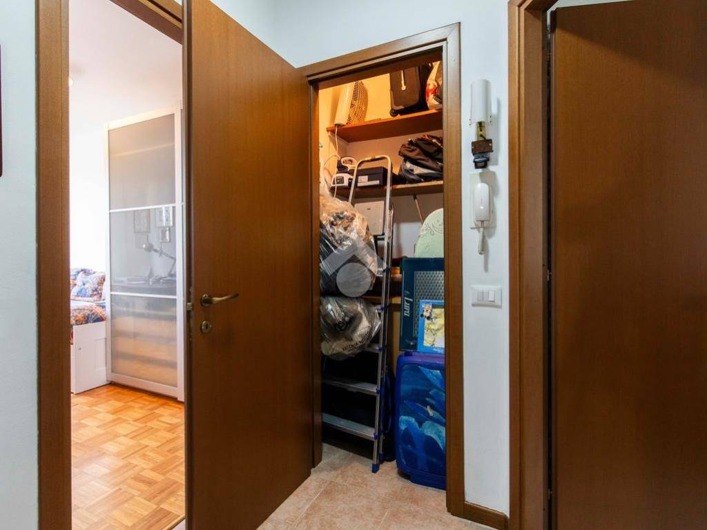Vendita Villa a schiera in via delle Betulle Locate di Triulzi. Buono ...