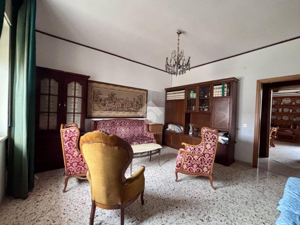Vendita Appartamento Agrigento. Trilocale in viale Monserrato 35. Da ...