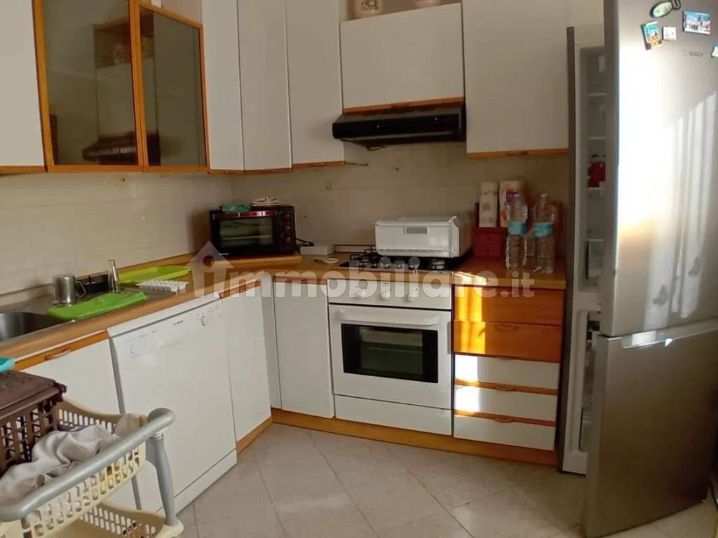 Vendita Appartamento in via Mario Carboni, 7. Sassari. Da ristrutturare ...