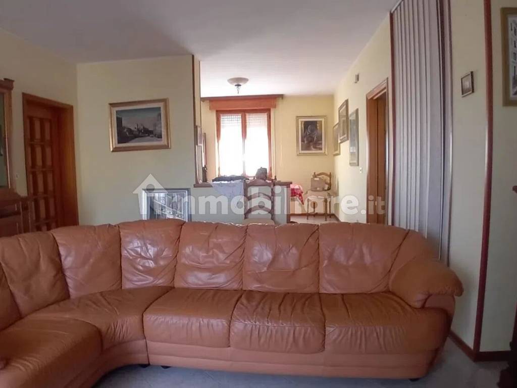 Vendita Appartamento in via Mario Carboni, 7. Sassari. Da ristrutturare ...
