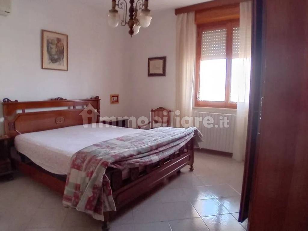 Vendita Appartamento in via Mario Carboni, 7. Sassari. Da ristrutturare ...