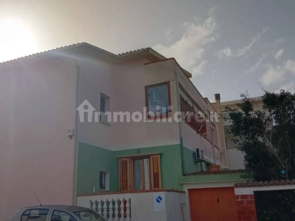 Vendita Appartamento in via Mario Carboni, 7. Sassari. Da ristrutturare ...