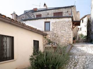 Case in vendita Ovindoli - Immobiliare.it