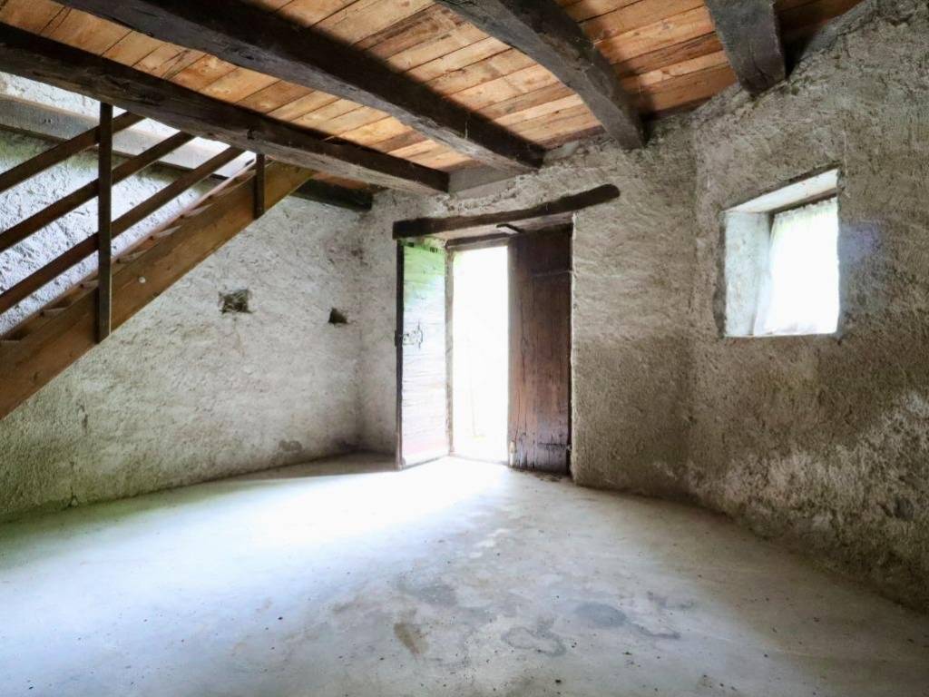 Vendita Rustico in via Zimor Tarcento. Buono stato, 57 m², rif. 126814621