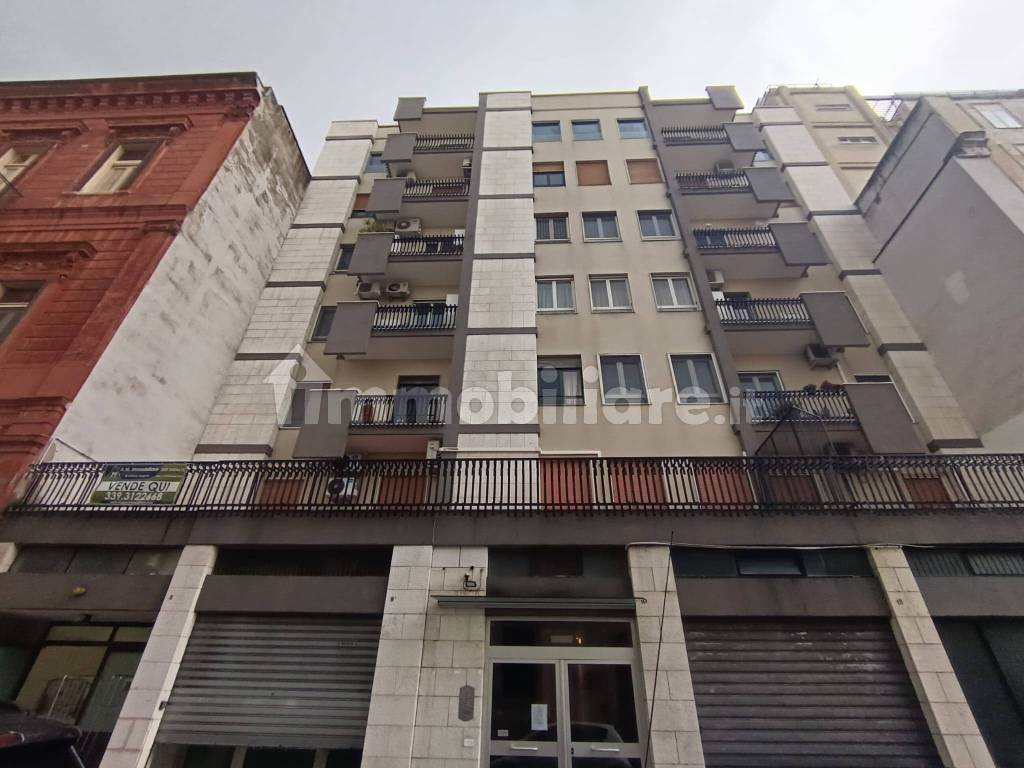 Vendita Appartamento in via Pasquale Villari 10. Bari. Ottimo stato ...