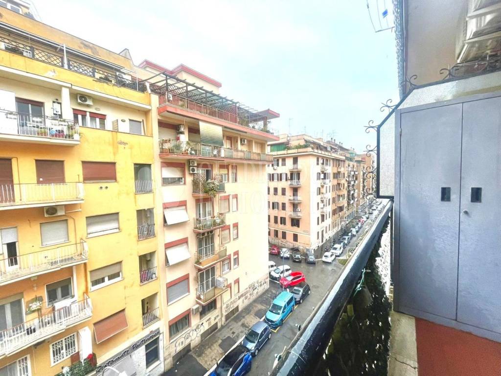 Vendita Appartamento Roma. Bilocale in via Baldassarre Orero 22. Ottimo ...