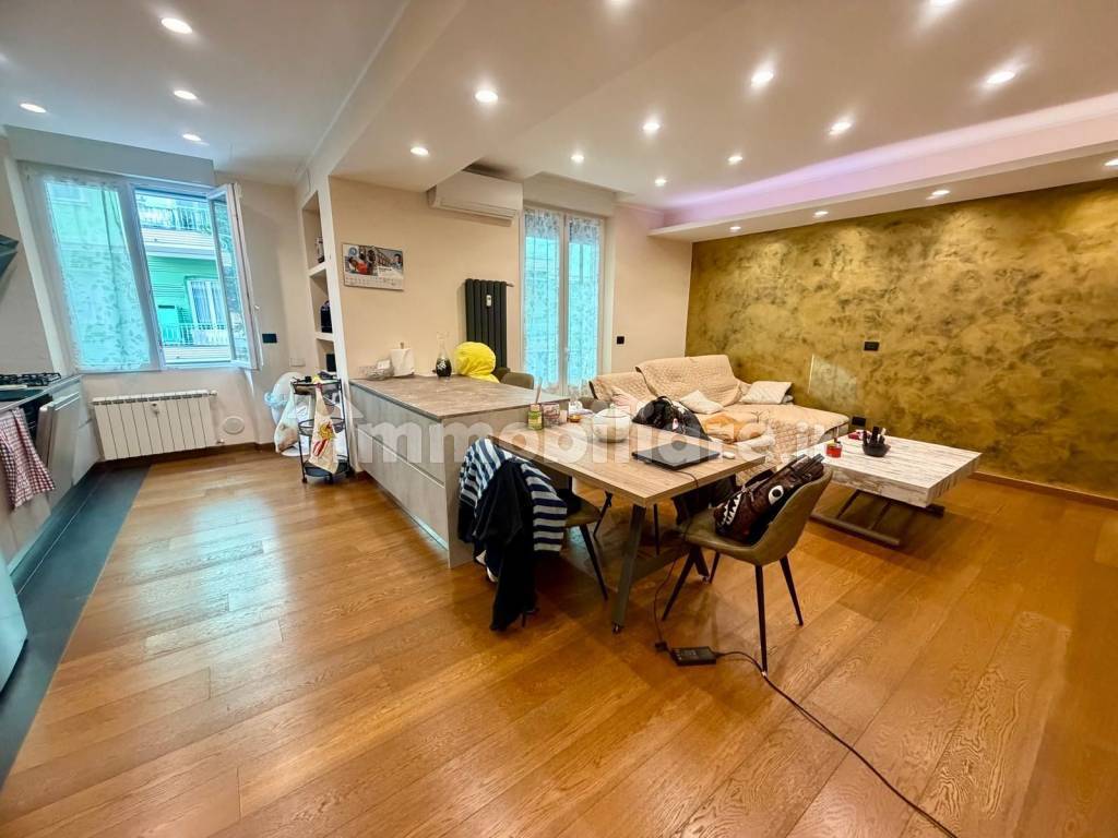 Vendita Appartamento Genova. Trilocale in via Fabio Garelli. Ottimo ...