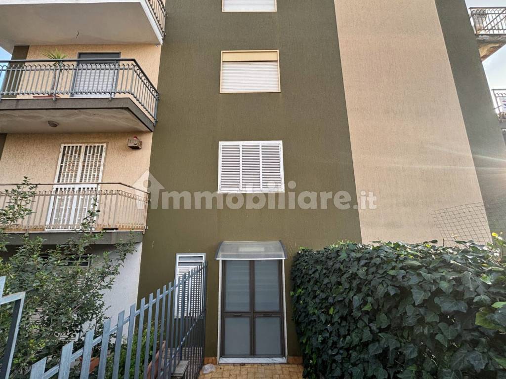 Vendita Attico in via Fratelli Cairoli Catania. Da ristrutturare, posto ...