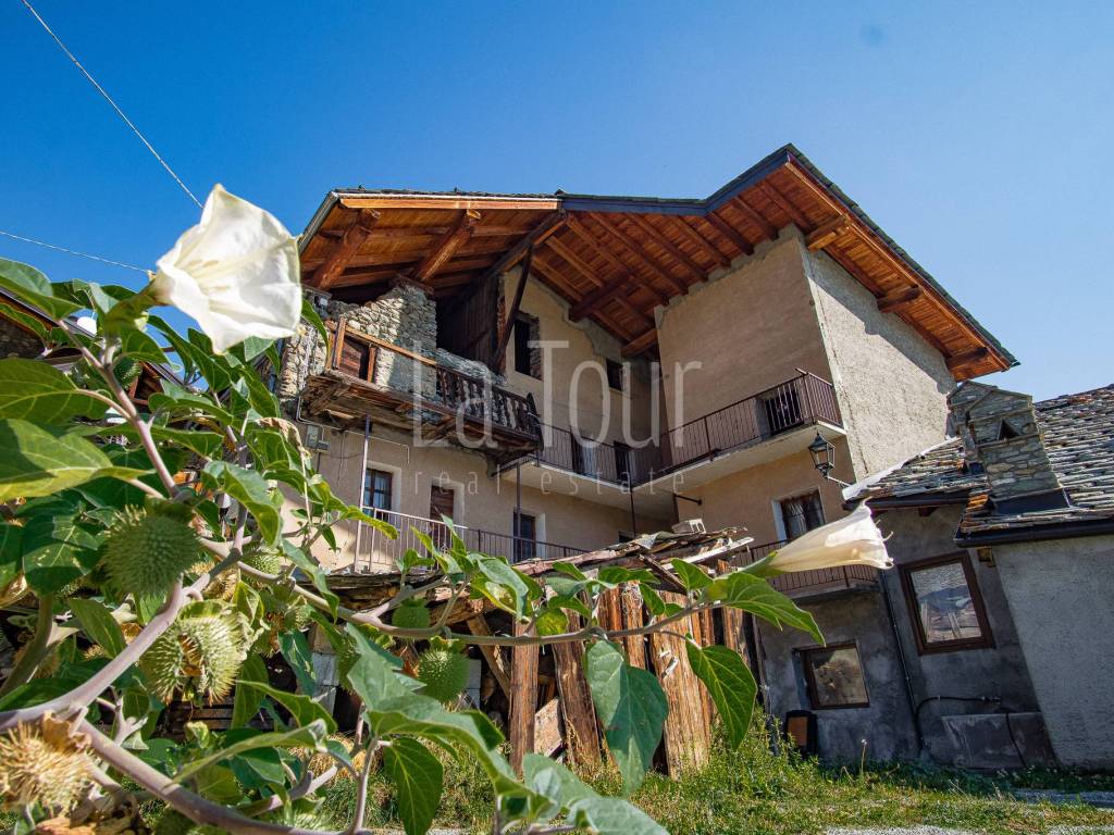 Vendita Rustico in frazione Allerod 4 Allein. Da ristrutturare, 456 m² ...