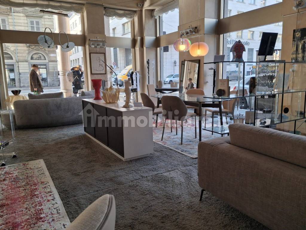 Locale commerciale via Stampatori 21, Torino, Rif. 127060791 ...
