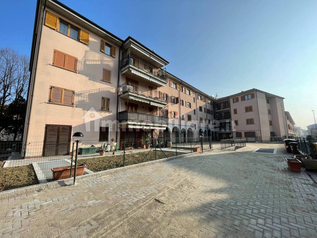 Vendita Appartamento Lodi. Trilocale in via Defendente da Lodi. Ottimo ...