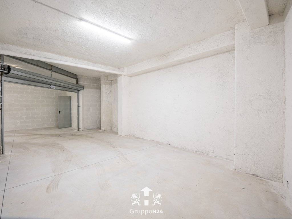 Garage - Box via Cardinale Giuseppe Pizzardo, Marino, Rif. 127193369 ...