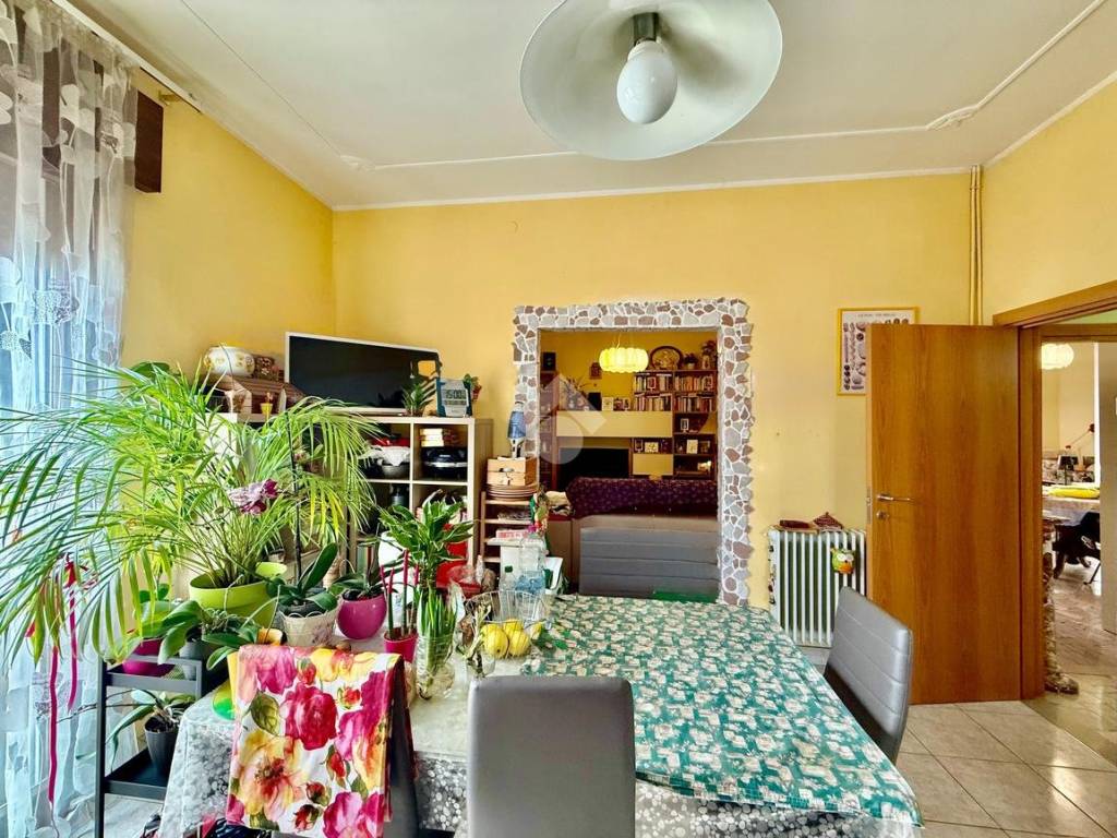 Vendita Villa bifamiliare in via monte croce 20 Abano Terme. Buono ...