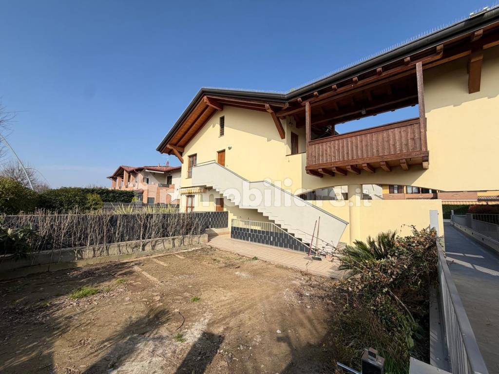 Vendita Appartamento Calusco d'Adda. Quadrilocale in via Adda. Ottimo ...