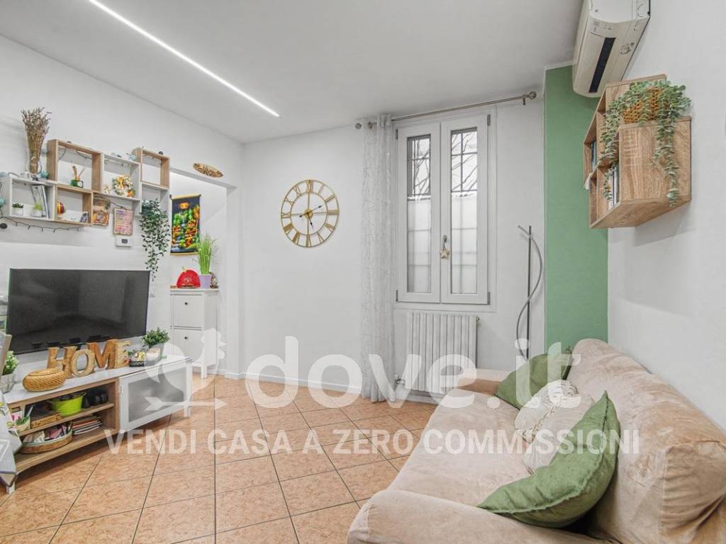 Vendita Appartamento Locate di Triulzi. Bilocale in viale Carso 15 ...