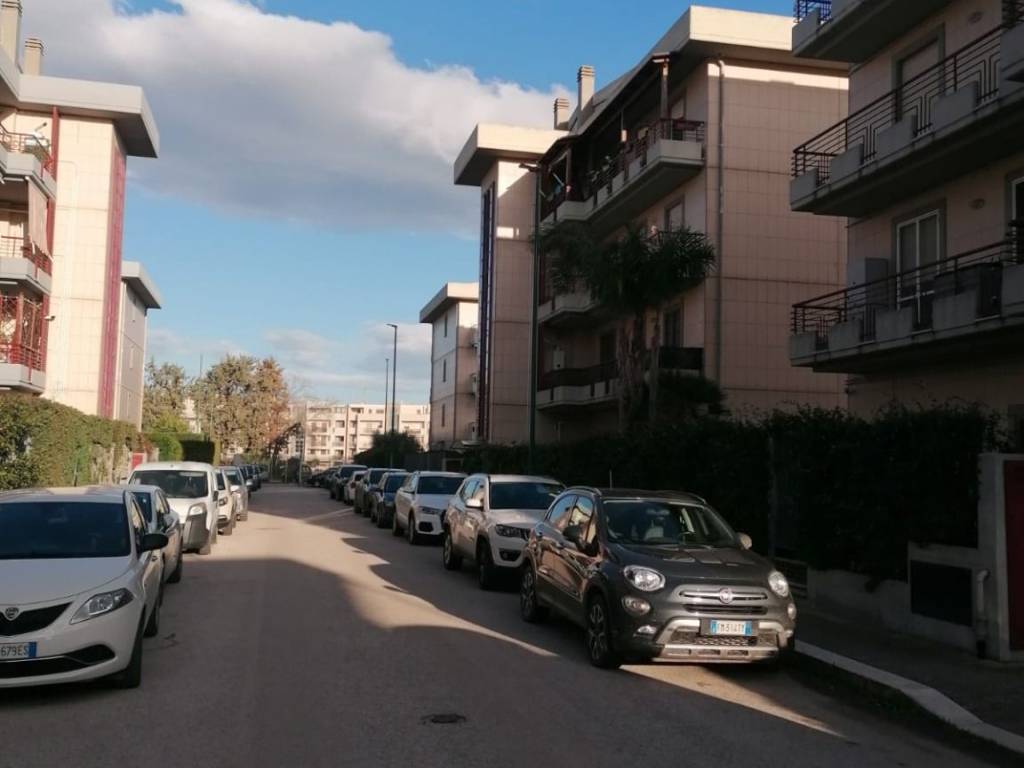 Vendita Appartamento Foggia. Trilocale in via Pasquale Mione. Ottimo ...