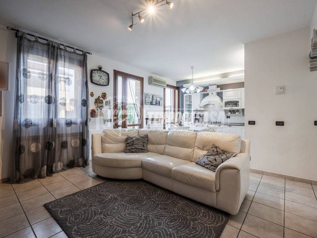 Vendita Villa a schiera in via Rastello 2 Poggio Renatico. Buono stato ...