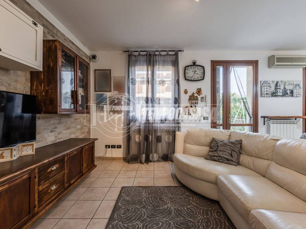 Vendita Villa a schiera in via Rastello 2 Poggio Renatico. Buono stato ...