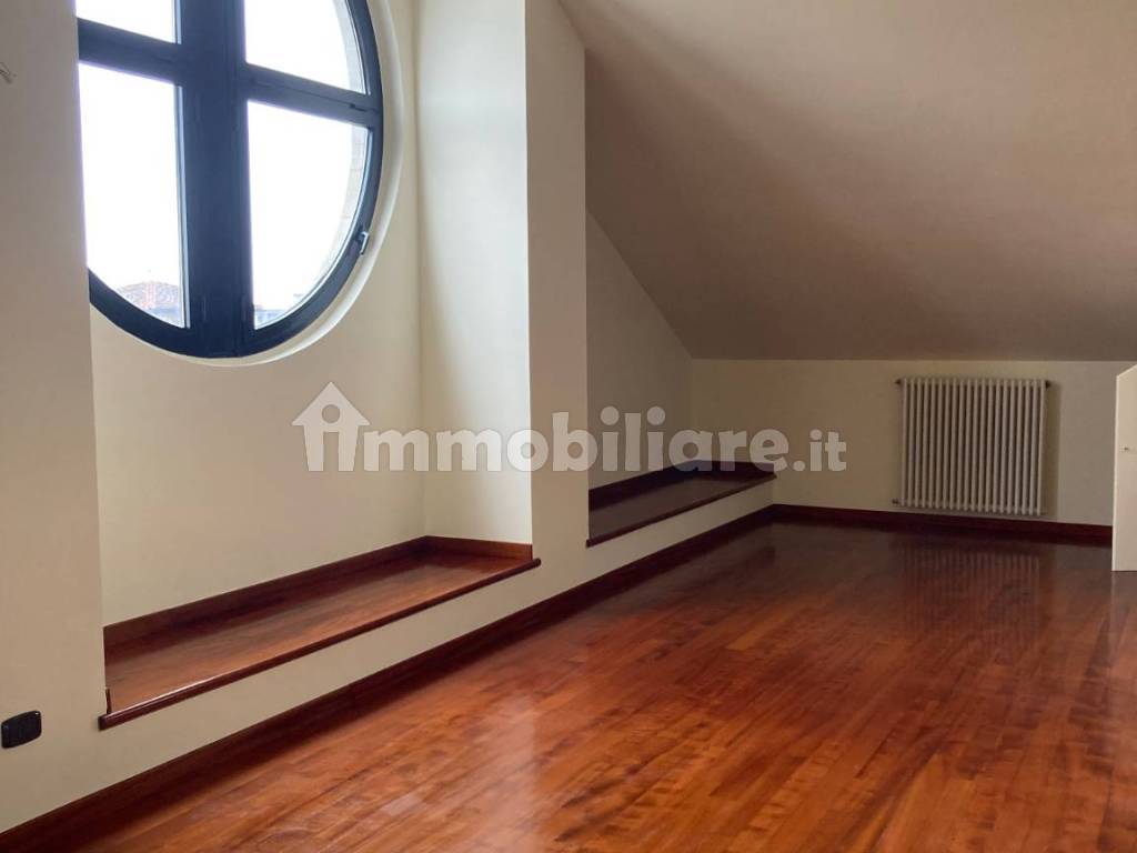Vendita Mansarda in via Ascanio Sobrero 2 Savigliano. Buono stato, con ...