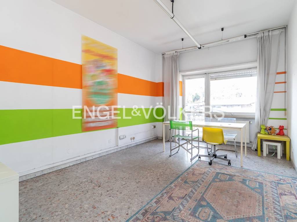 Vendita Appartamento Roma. Trilocale in piazza Antonio Meucci. Da ...