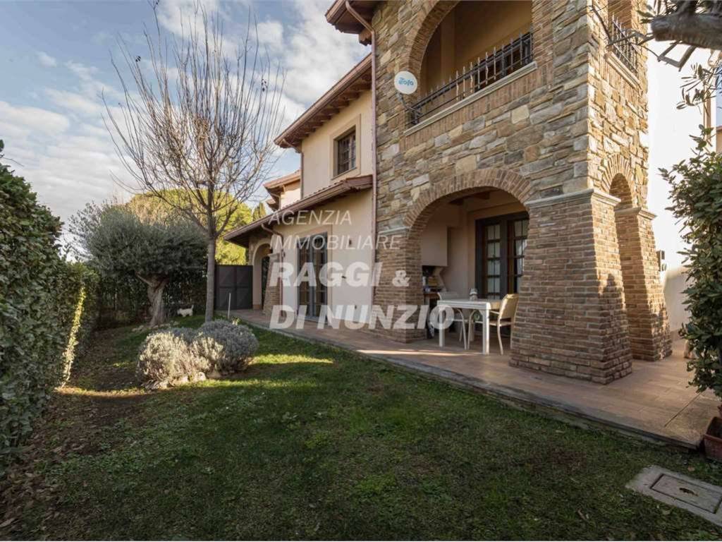 Vendita Villa unifamiliare in via Fontana Candida, 18/B Monte Porzio ...
