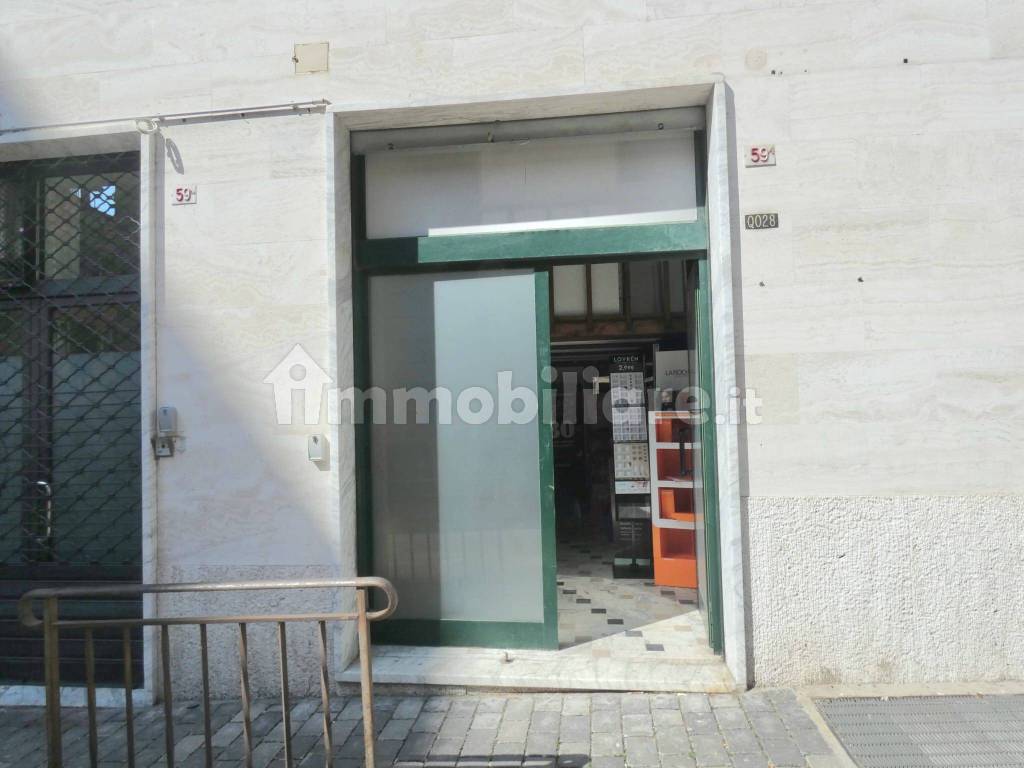 Locale commerciale via Prete Nicolò Daste 59r, Genova, Rif. 127740226 ...