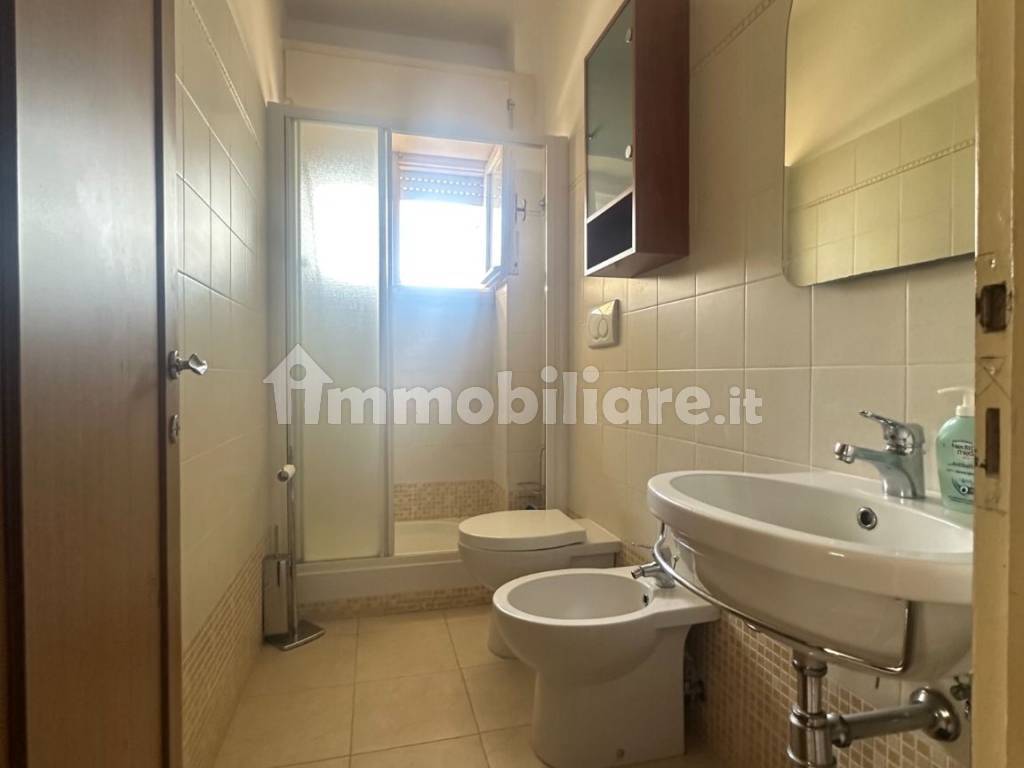 Vendita Appartamento Latina. Quadrilocale in via Elba 35. Buono stato ...