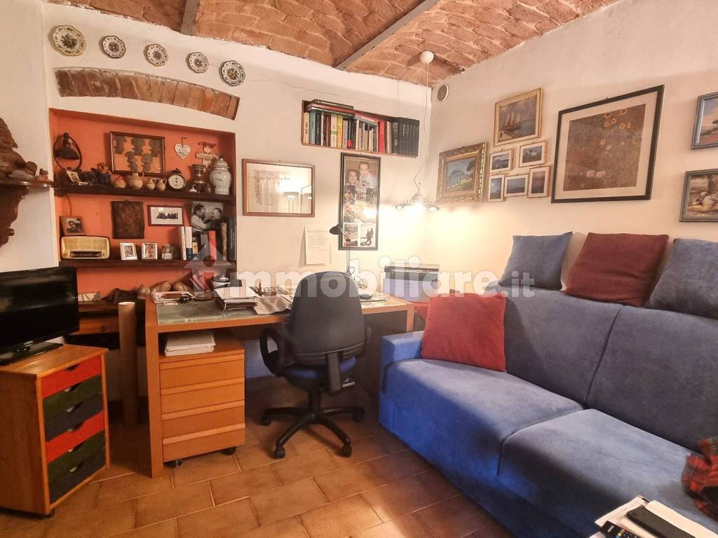 Vendita Rustico in via Valanzano 7 Montegrosso d'Asti. 83 m², rif ...