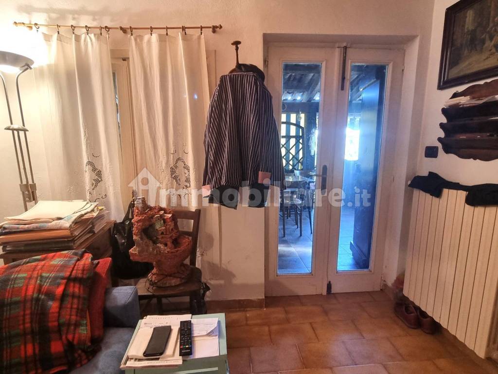 Vendita Rustico in via Valanzano 7 Montegrosso d'Asti. 83 m², rif ...