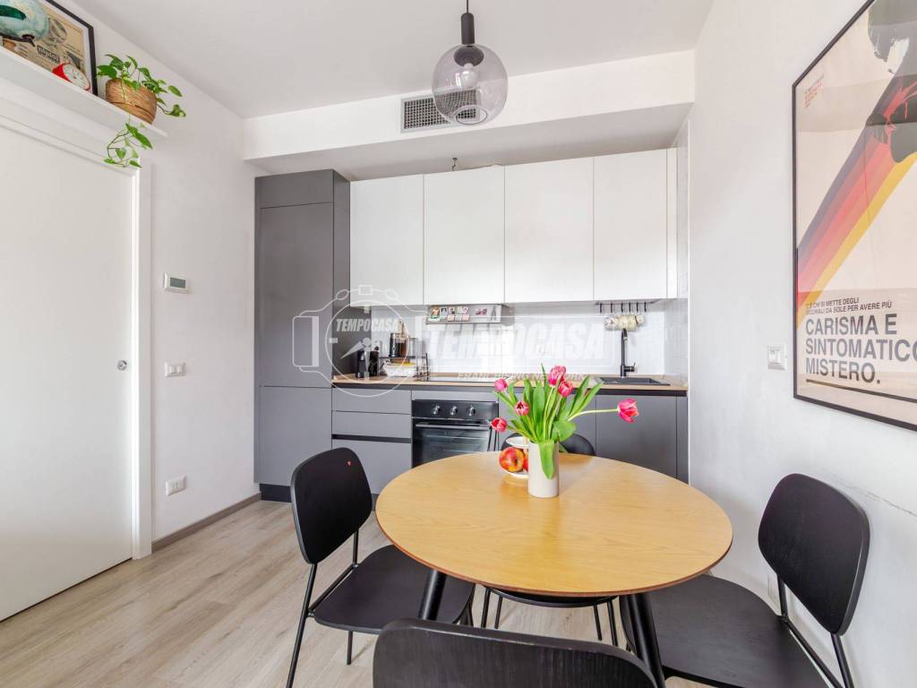 Vendita Appartamento Milano. Bilocale in via Luigi Guanella 21. Ottimo ...