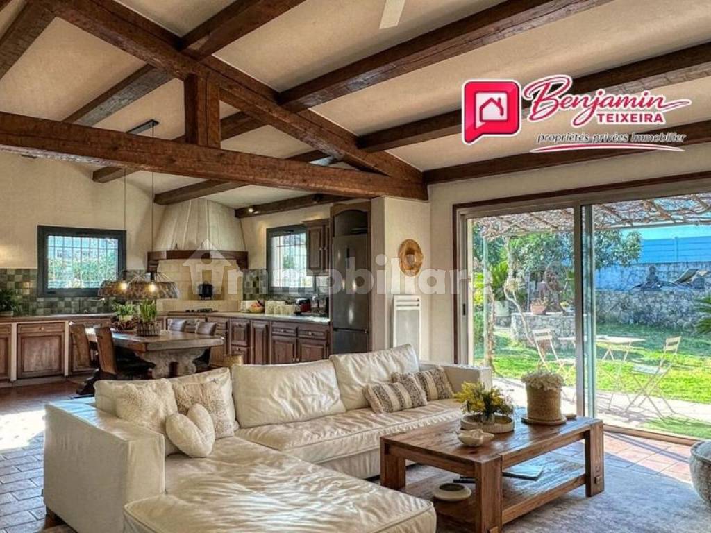 Vendita Villa unifamiliare Roquebrune-sur-Argens. 145 m², rif. 128579988