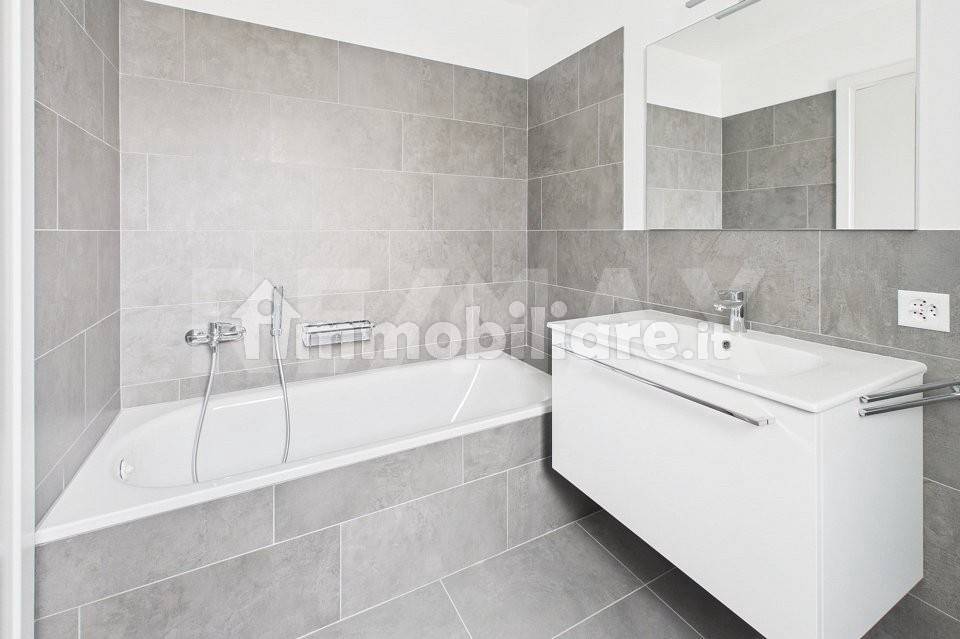 Vendita Appartamento Vacallo. Trilocale, Posto auto, con balcone, rif ...