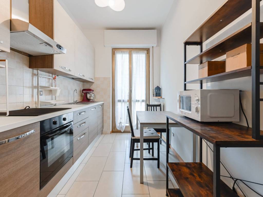 Rent Apartment Milan. 1-bedroom flat in via Valassina 45. Good ...