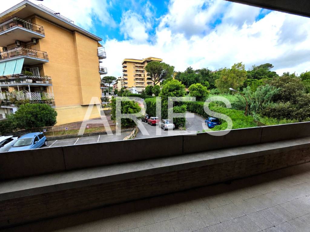 Vendita Appartamento Roma. Bilocale in via Portuense 708. Da ...