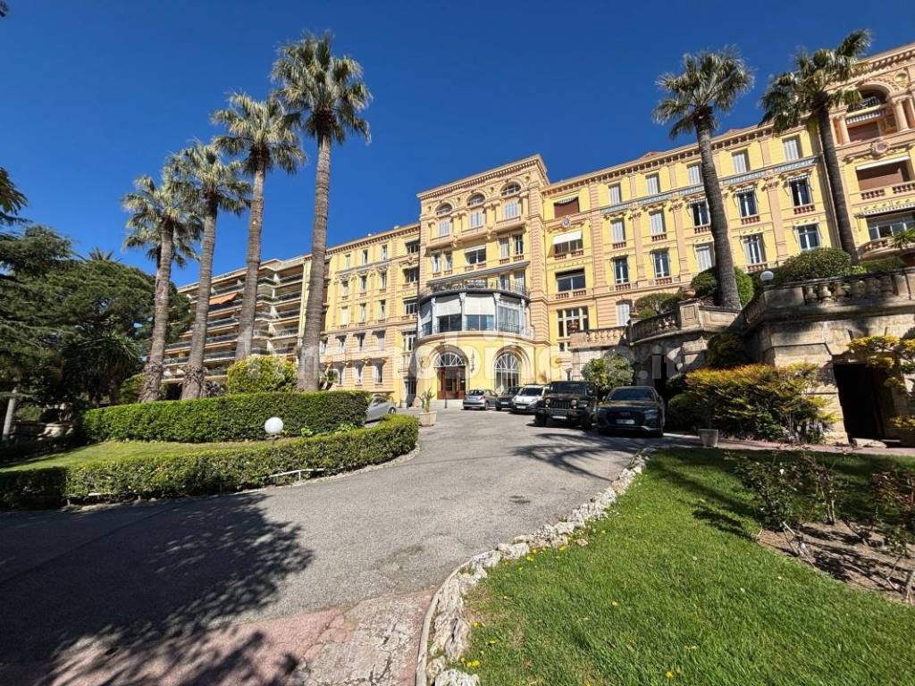 Vendita Appartamento Cannes. Bilocale, Con terrazza, rif. 129318330