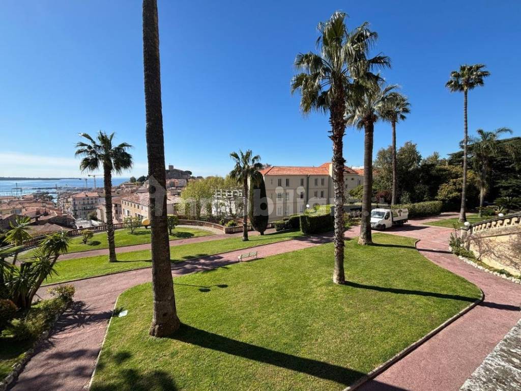 Vendita Appartamento Cannes. Bilocale, Con terrazza, rif. 129318330