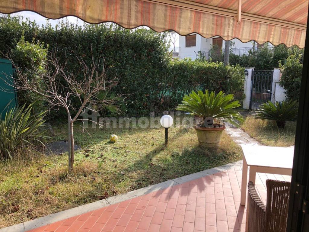 Vendita Villa unifamiliare Forte dei Marmi. Posto auto, 80 m², rif ...