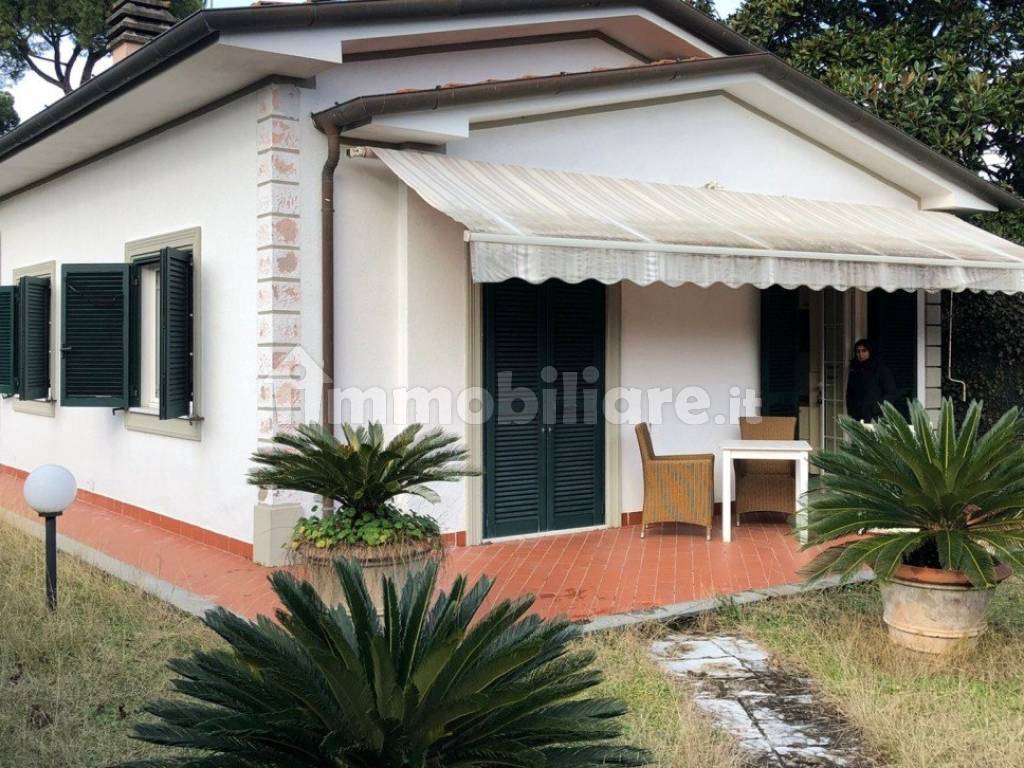 Vendita Villa unifamiliare Forte dei Marmi. Posto auto, 80 m², rif ...