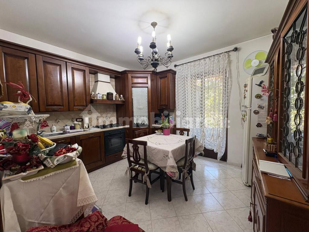 Sale Multi-family villa in via Redipuglia Anguillara. Good condition ...