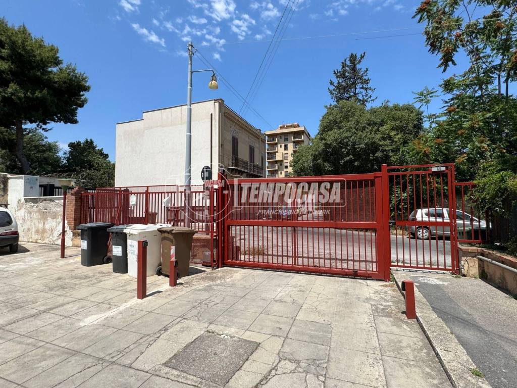 Vendita Appartamento in via Villa Sofia 13. Palermo. Ottimo stato ...