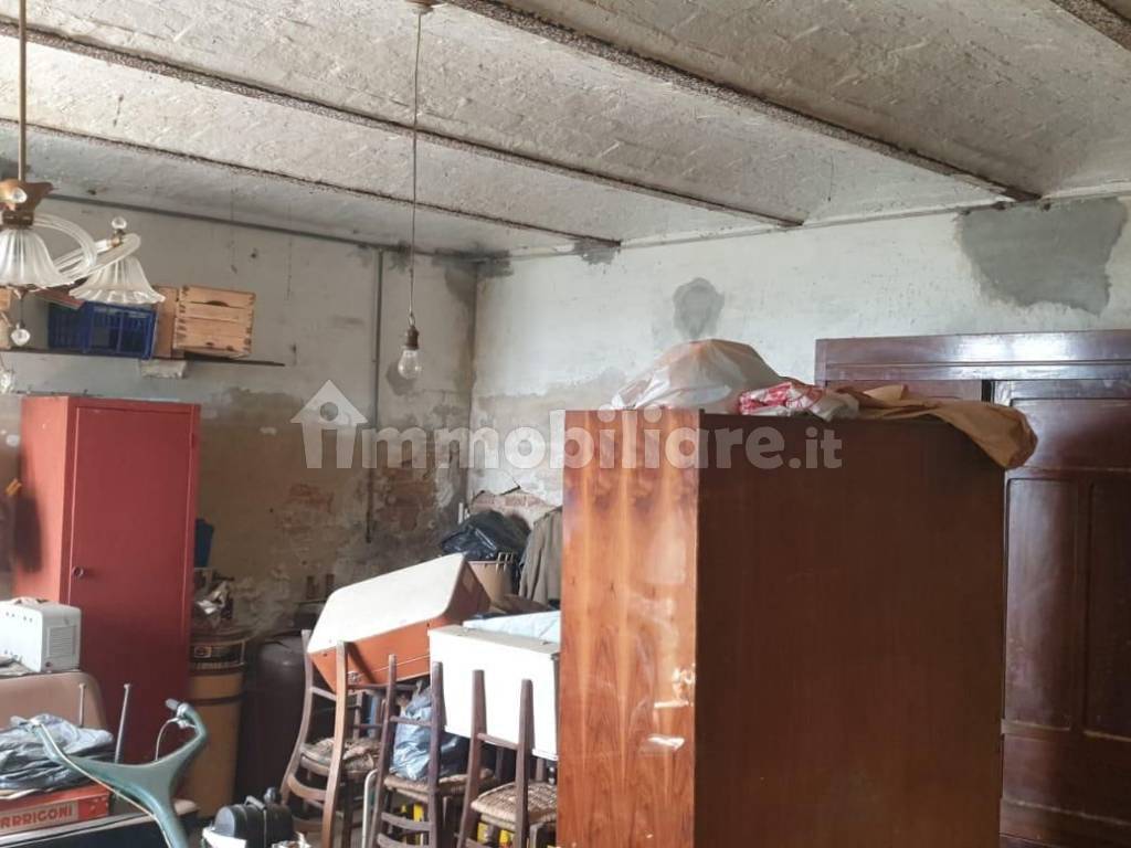 Vendita Rustico in via Roma Montiglio Monferrato. Da ristrutturare, 289 ...