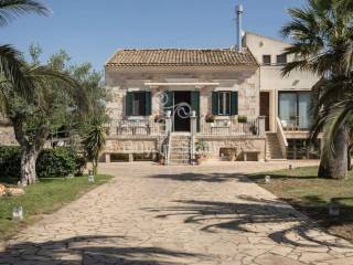 Homes for sale in Puntarazzi, Pozzillo, Donnafugata, Punta Braccetto ...