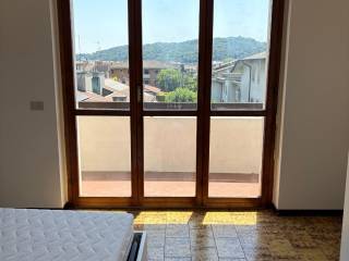 Häuser Zu vermieten in der Via Dante Alighieri, Altavilla Vicentina ...