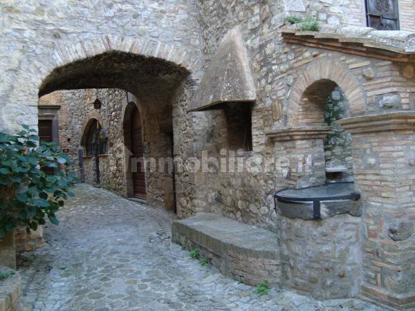 Trilocale buono stato, secondo piano, Castel Viscardo