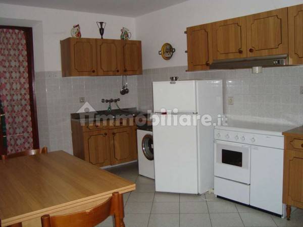 Quadrilocale via dell&#x27;Appennino 127, Montepiano, Vernio