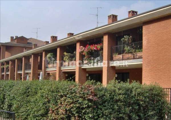 Trilocale via Terraggio Molgora 4/B, Centro, Vimercate