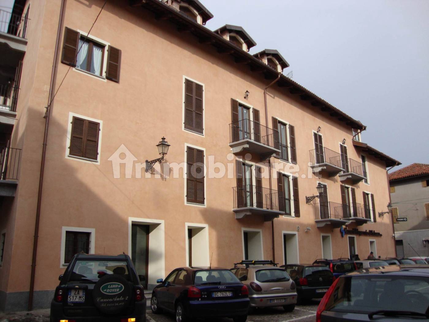 Quadrilocale via Milite Ignoto, Centro, Busca